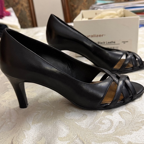 Naturalizer | Shoes | Naturalizer Black Strappy Peeptoe Heels | Poshmark